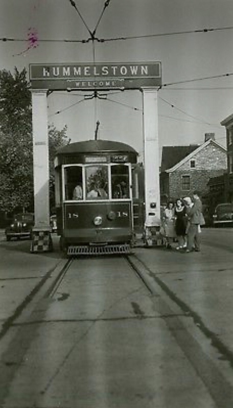 Historic childhood home of Newt Gingrich and Esso Station in ...